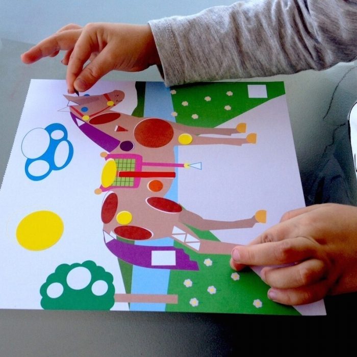 Gommettes : géométriques, colorées, décoratives, les enfants adorent