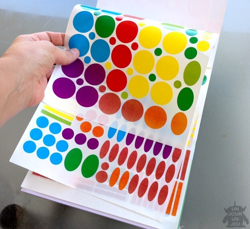 Gommettes : géométriques, colorées, décoratives, les enfants adorent