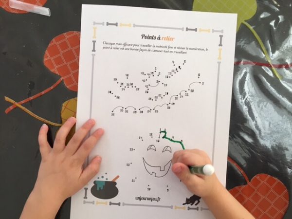 Cahier d'activités spécial Halloween à imprimer pour vos enfants