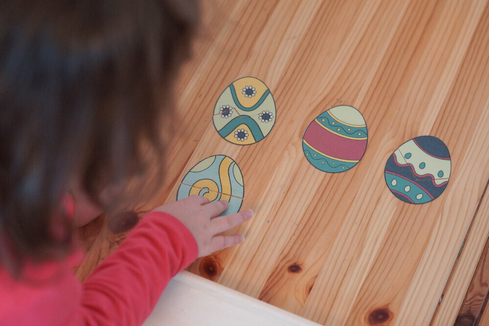 Jeu de dés et puzzle d’œufs de pâques - Un jour un jeu