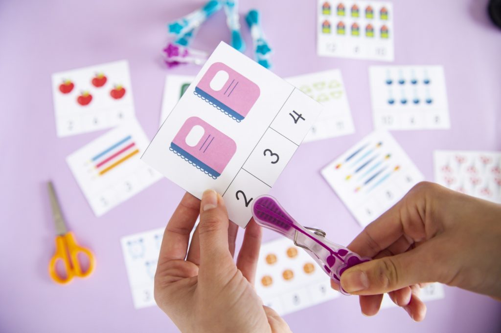 Mes cartes à pinces pour la rentrée - Un jour un jeu