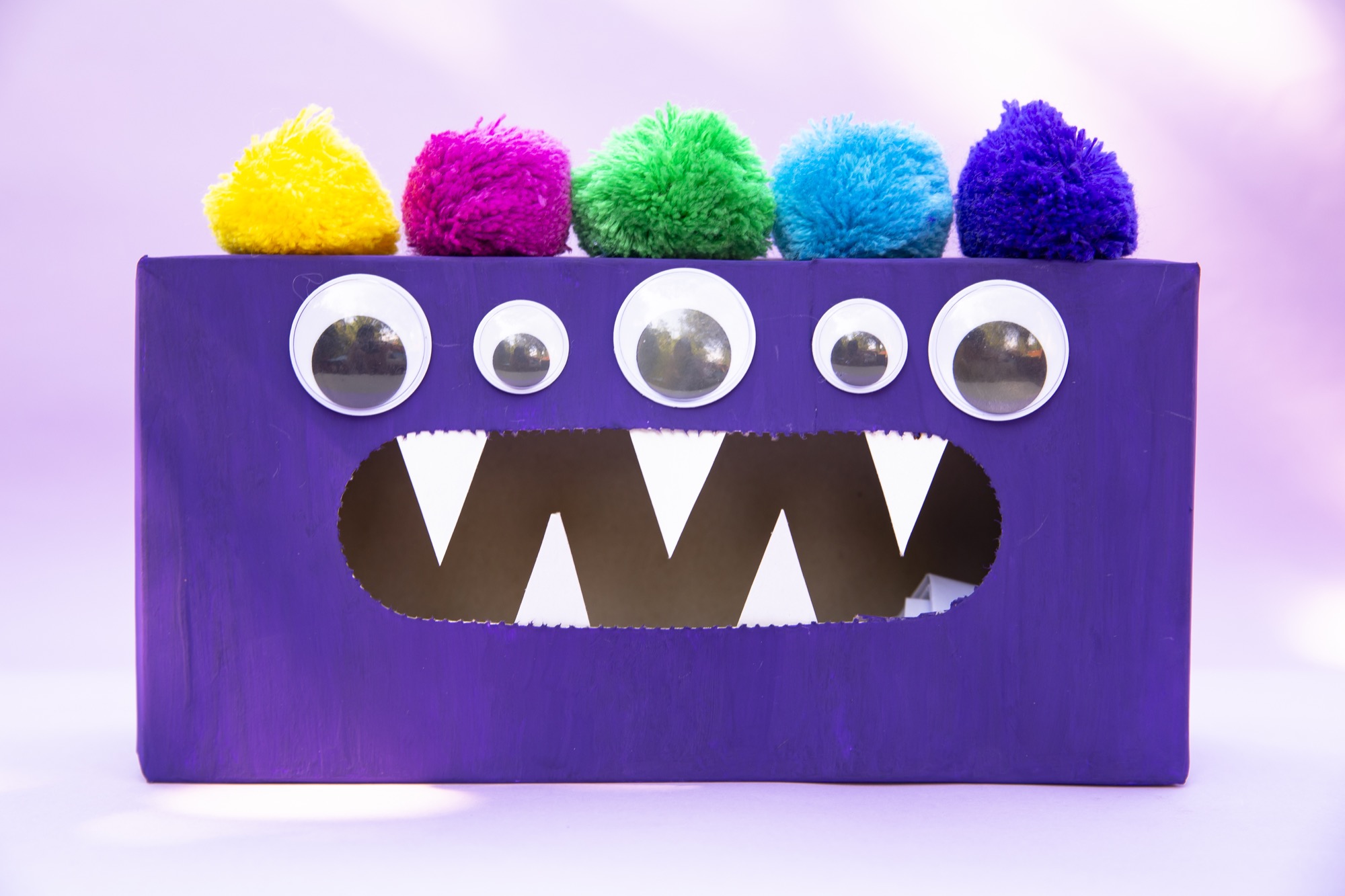 Ma boîte monstre mange émotions - Un jour un jeu