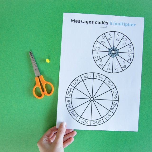 Messages à déchiffrer grace aux multiplications - Un jour un jeu