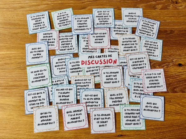 Les cartes de discussion après l’école - Un jour un jeu